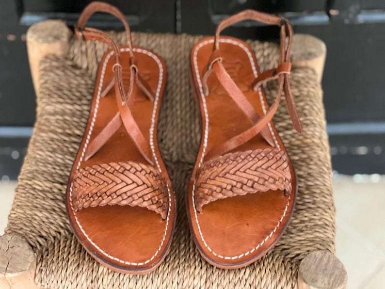 Handmade Moroccan Leather Sandals Women – Brown Flat Strappy Toe Loop ...