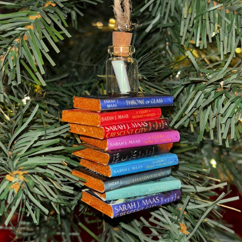 Christmas Book Stack - Etsy