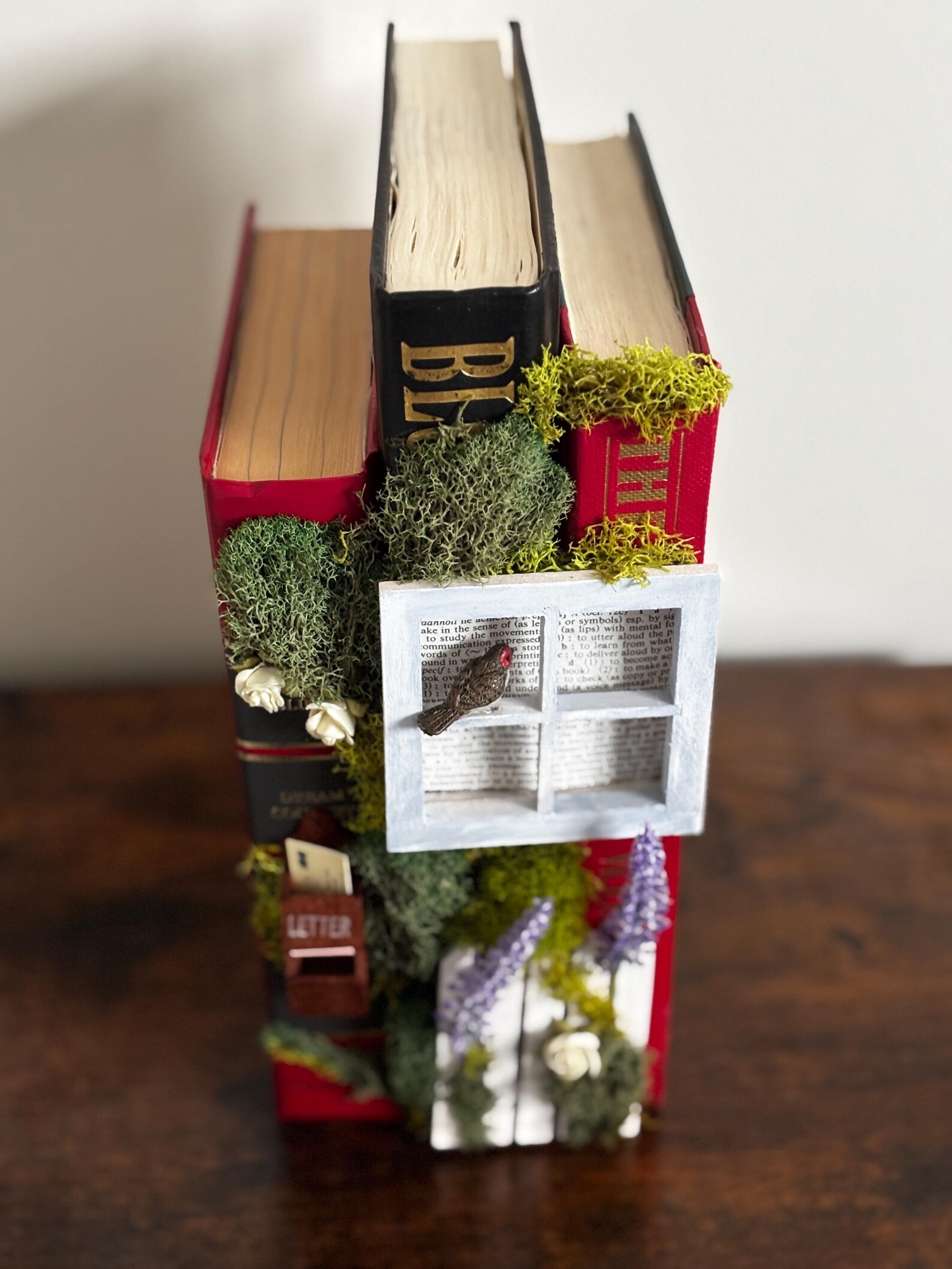 Magical Bookshelf Decor, Book Divider, Unique Gifts, Handmade Crafts ...