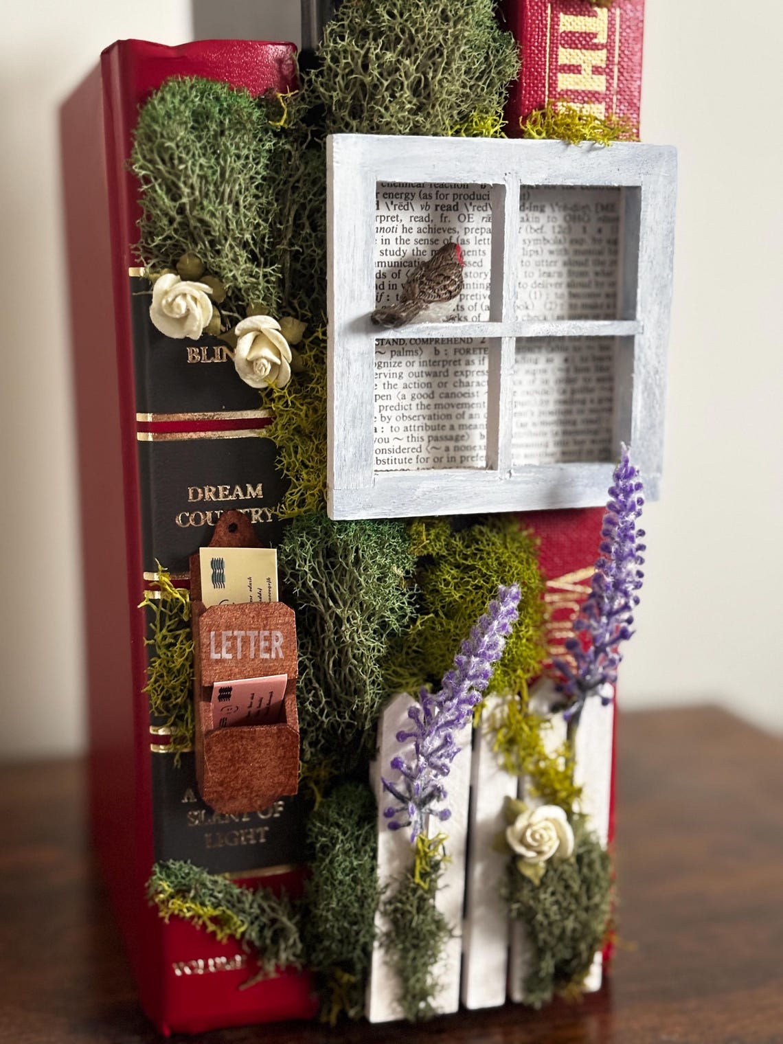 Magical Bookshelf Decor, Book Divider, Unique Gifts, Handmade Crafts ...