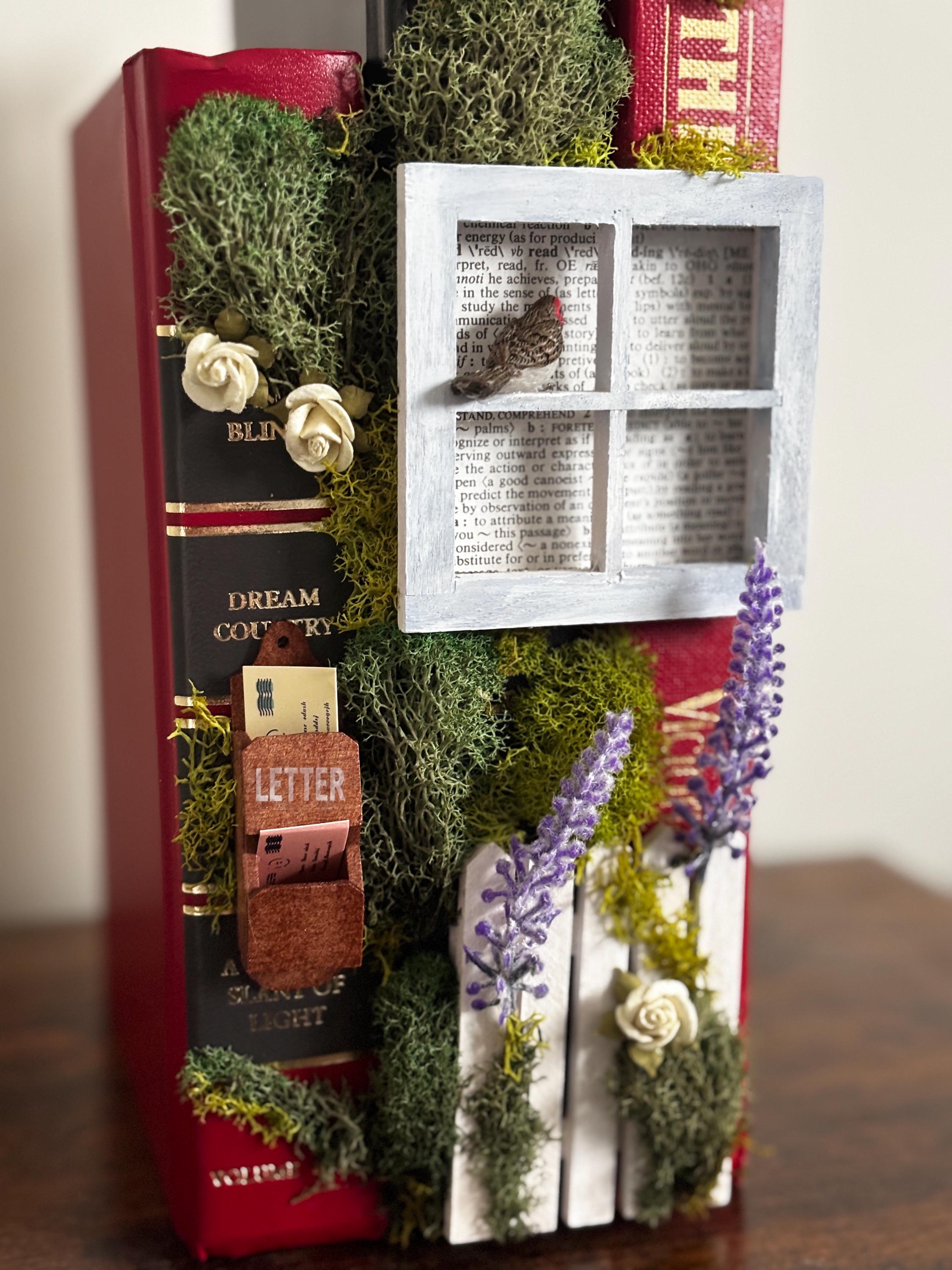 Magical Bookshelf Decor, Book Divider, Unique Gifts, Handmade Crafts ...