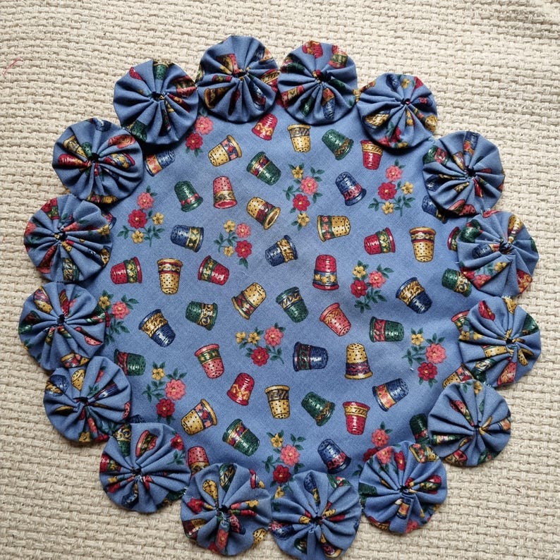 Fabric Yoyo Suffolk Puff Candle Mat Doily Handmade Sewing Notions Table ...