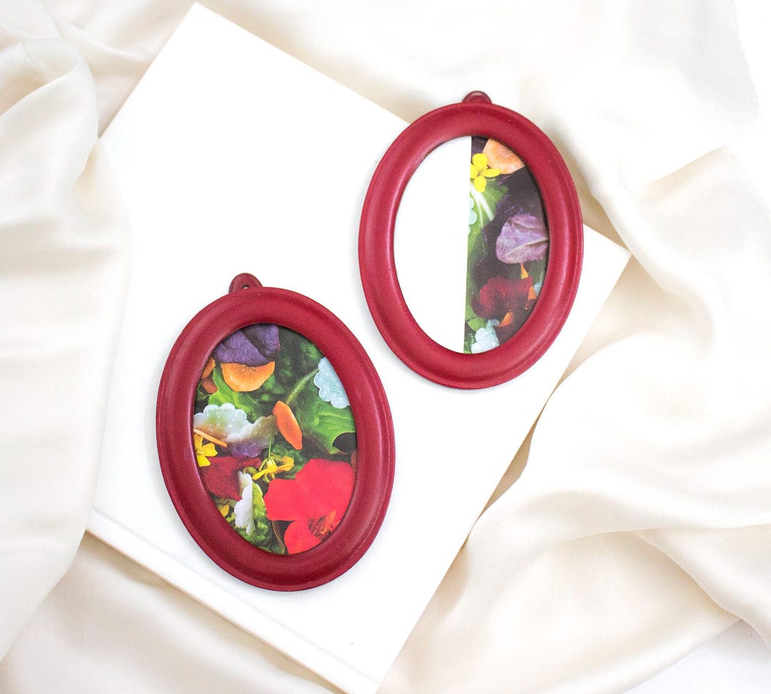 Vintage Small Red Oval Leather Photo Frames, Vintage Oval Leather ...