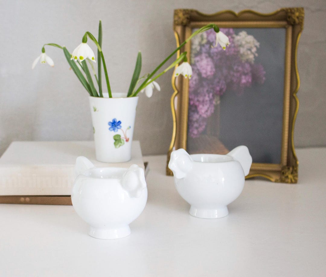 Vintage 2 White Hen Egg Cup Holders, Set of 2 Hens Egg Cups, Minimalist ...