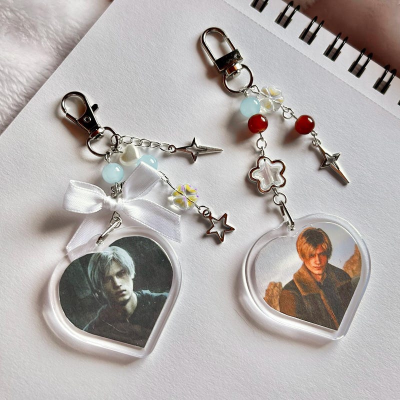 Leon Resident Evil Pin - Etsy UK