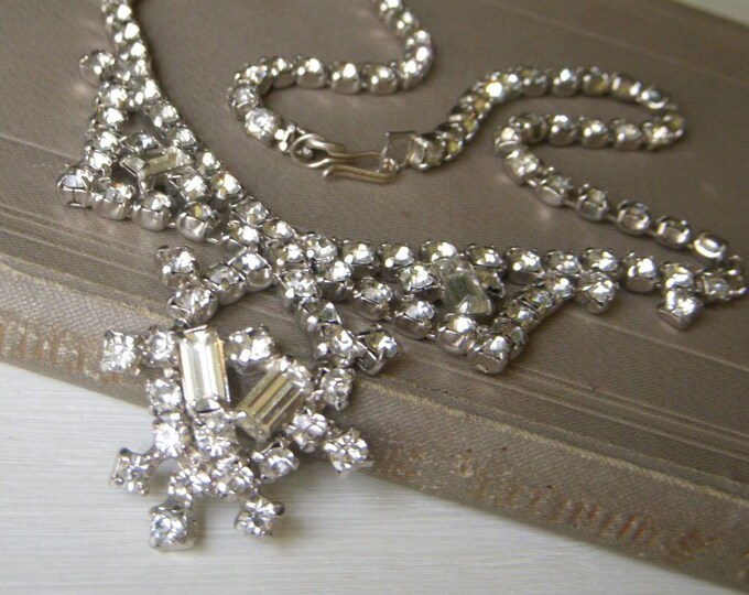 Vintage Rhinestone Festoon Necklace, Clear Rhinestone, Prong Set, Cup ...