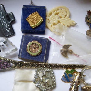 Huge Vintage Junk Drawer Lot, Jewelry Watches Pins Medals Advertising ...