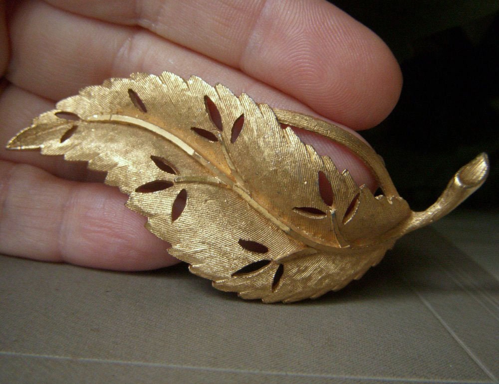 Vintage BSK Leaf Brooch Curved Leaf Pin Signed BSK On Sale 1960 s Brushed Textured Gold Etsy