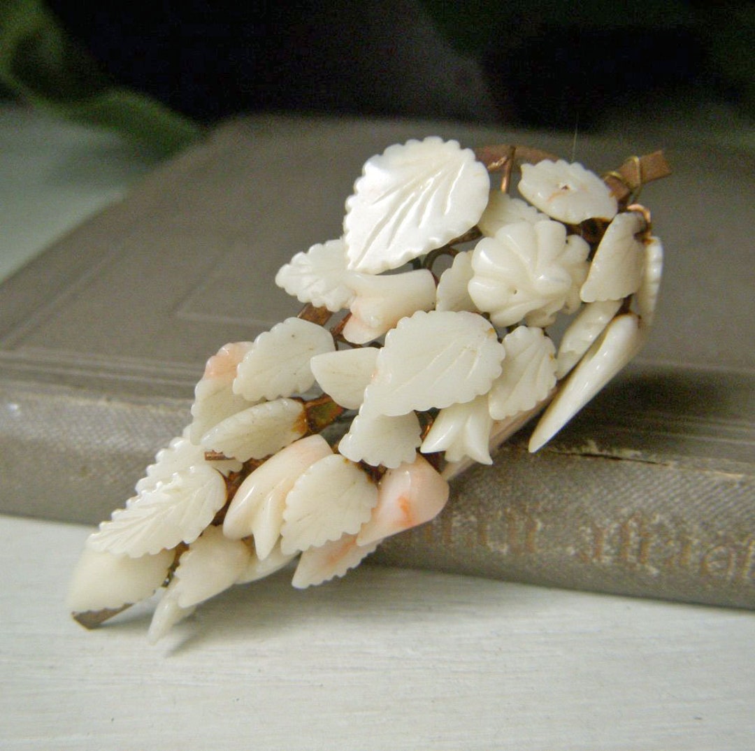 Vintage Carved Shell Leaf Brooch, Hand Carved Leaves Pin, Antique 1930 ...