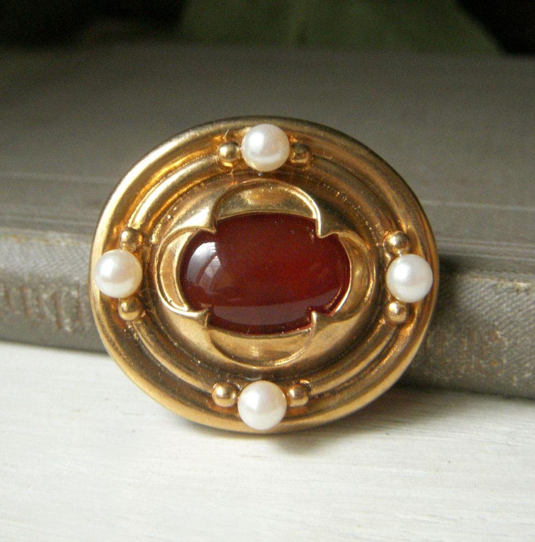 Vintage MMA Carnelian Brooch, Metropolitan Museum of Art, Orange-red ...