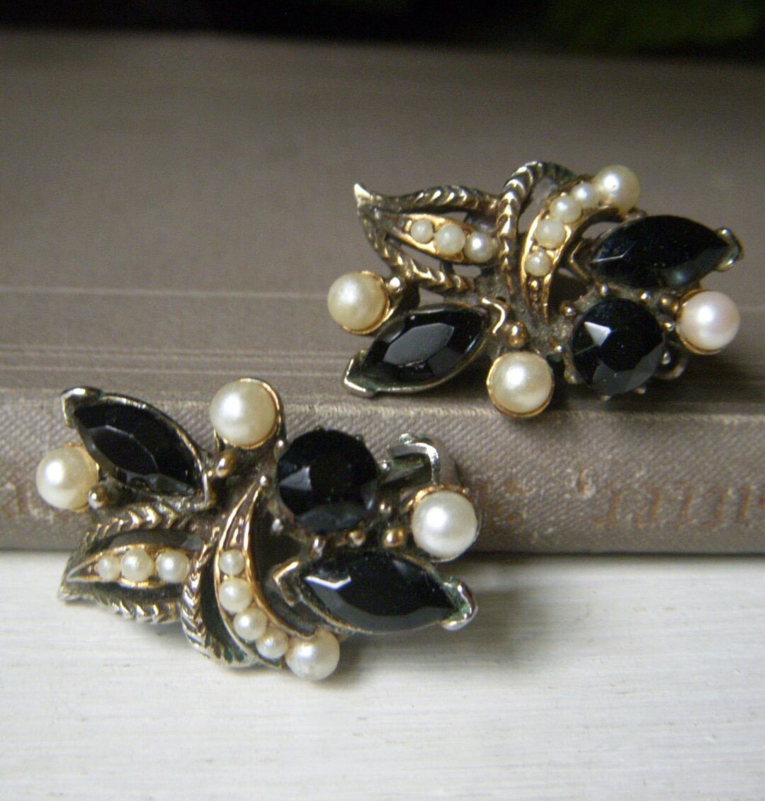 Vintage Florenza Rhinestone Earrings, Clip-on Black With Faux Pearl ...