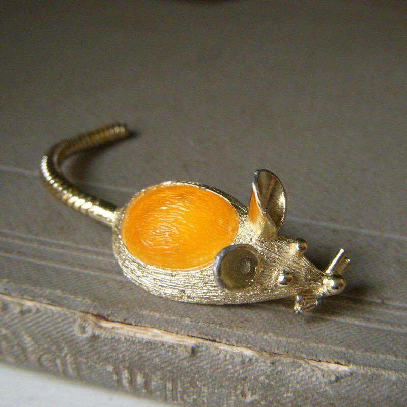Vintage Mouse Pin - Etsy