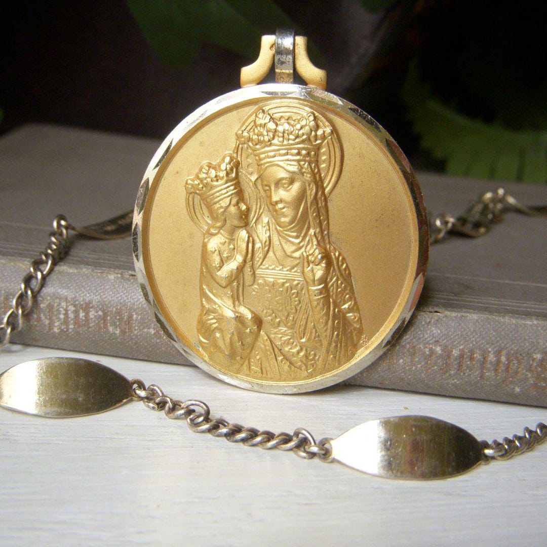 Vintage St Anne Medallion Necklace Beautiful Rare Sterling Silver ...