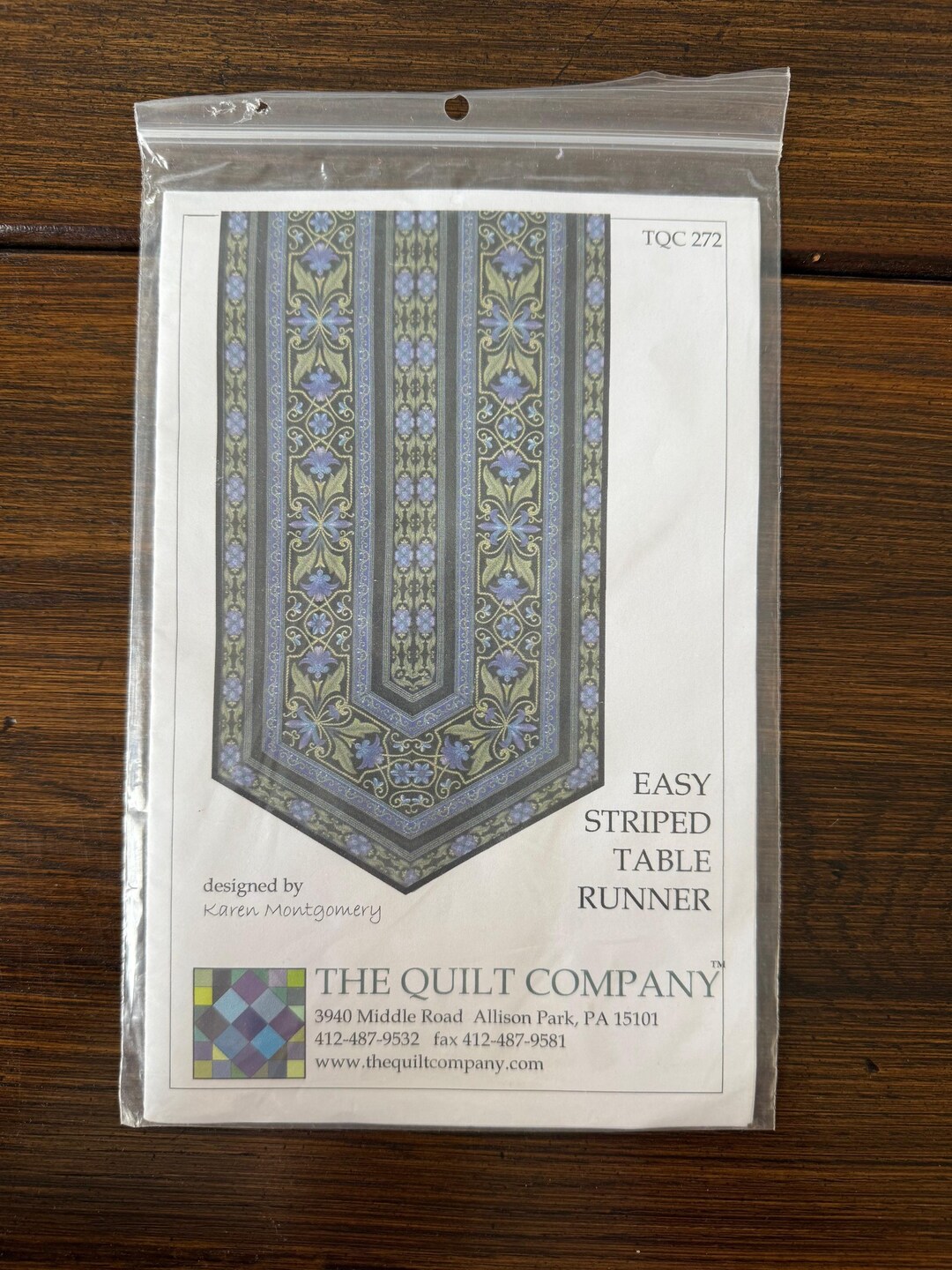 The Quilt Company easy Striped Table Runner Pattern TQC272 - Etsy