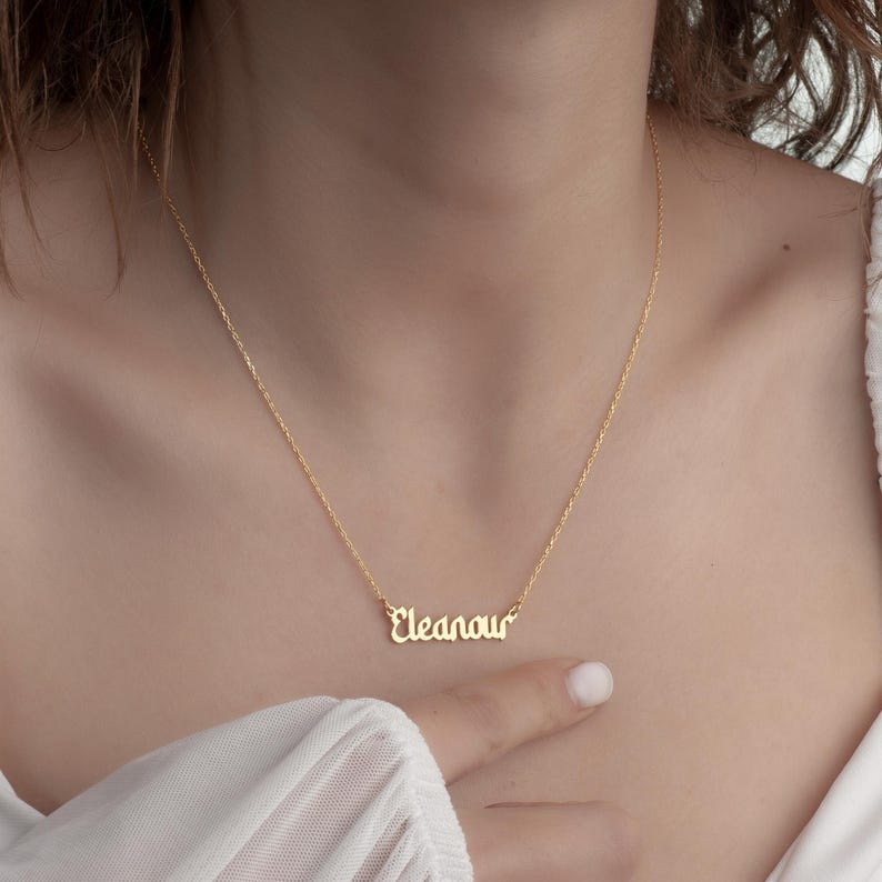 Personalized Silver Nameplate Necklace: Custom Script Font - Etsy