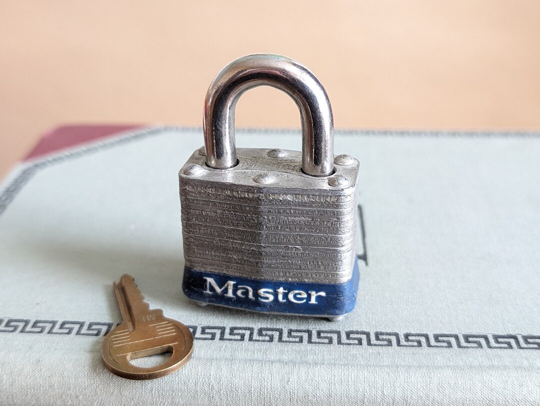 Master Lock Padlock and One Key, 6.5 Oz - Etsy