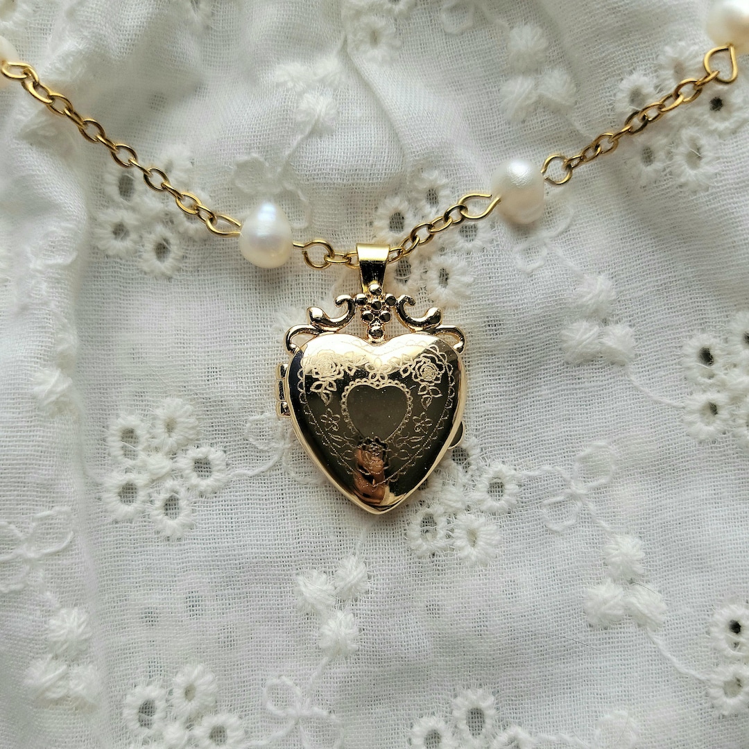 Gold Pearl Locket Necklace ~ Dainty Jewelry ~ Josephine - Etsy