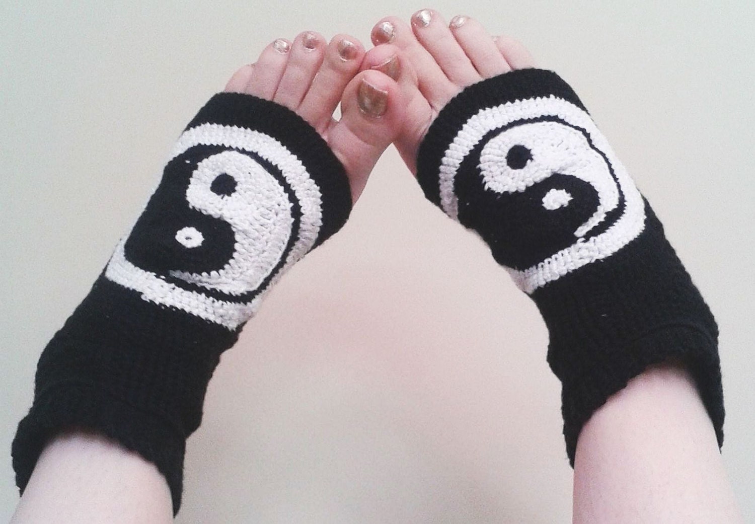 Yin Yang Yoga Socks Crochet Pattern, Open Toe (PDF Pattern) - Etsy