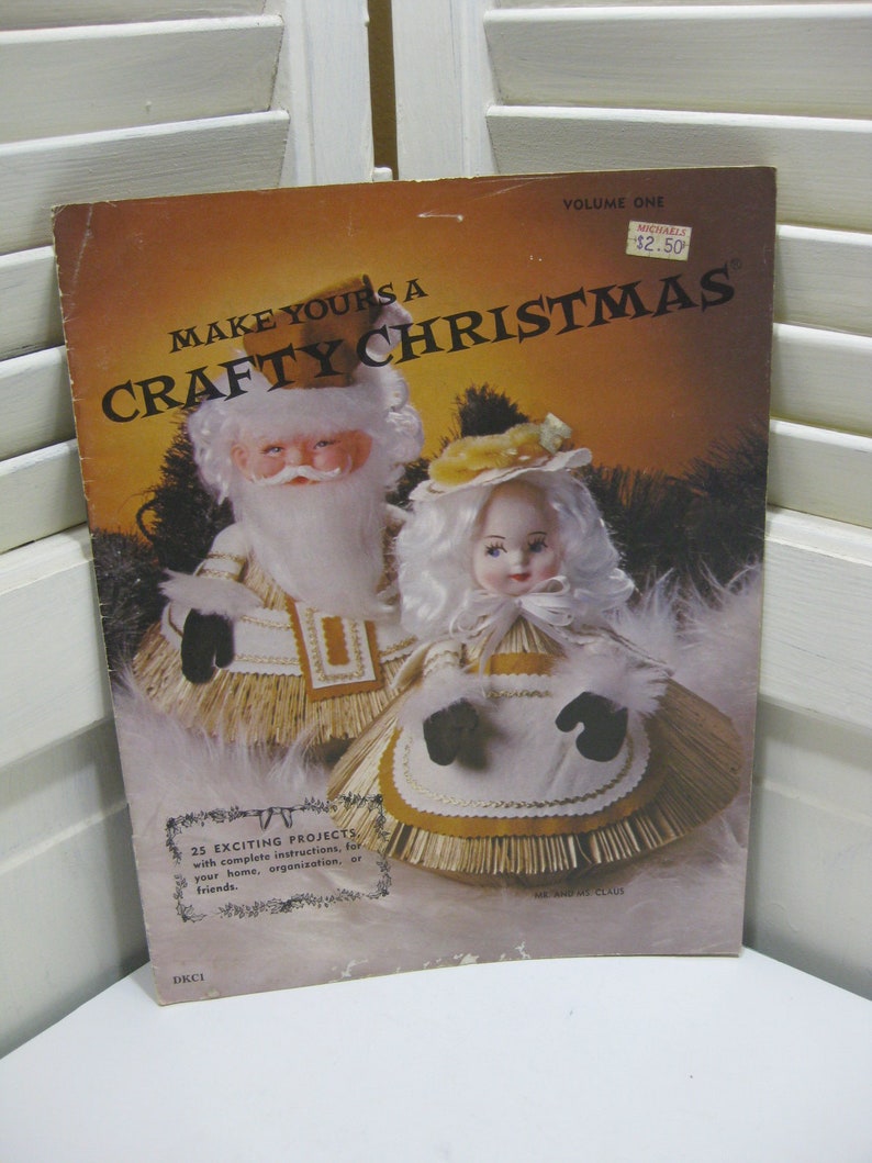Make Yourself A Crafty Christmas 1977 Vintage Craft Booklet - Etsy