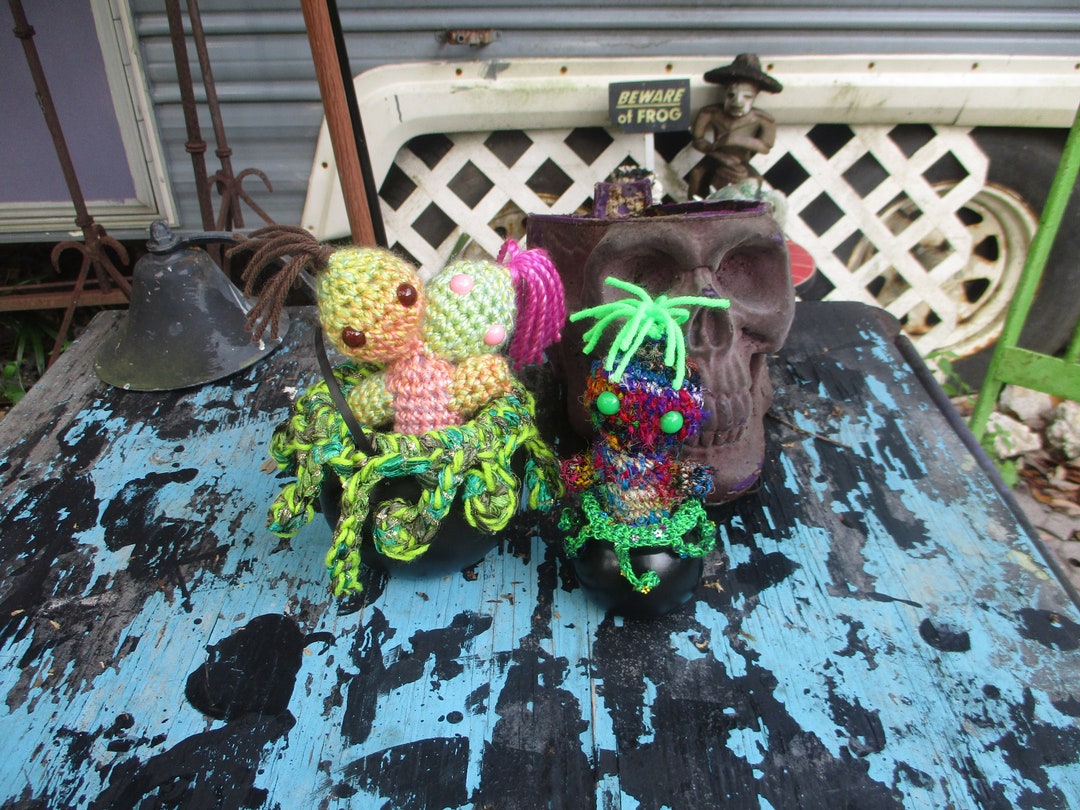 Cauldron Cuties *ready to Ship* Crochet Voodoo Dolls Poppet Ooak ...