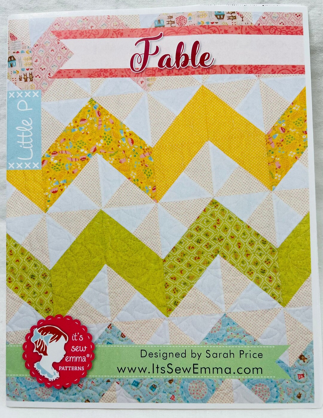 Fable Quilt Pattern by Its Sew Emma Using Fat Quarter Quilting Pattern ...
