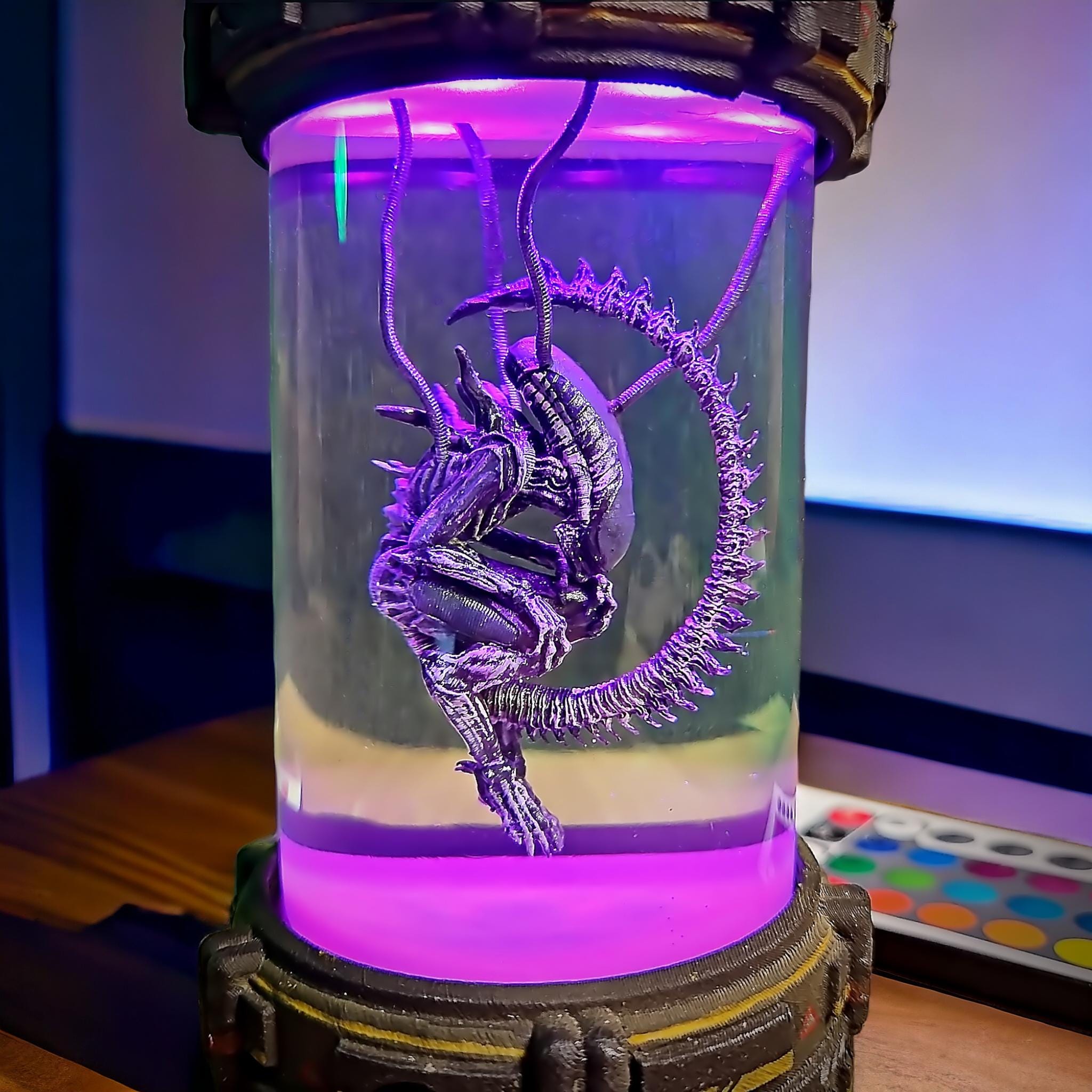 Alien Biolab Epoxy Resin Lamp, Dinosaur Handmade Custom Epoxy Lamp, Box ...