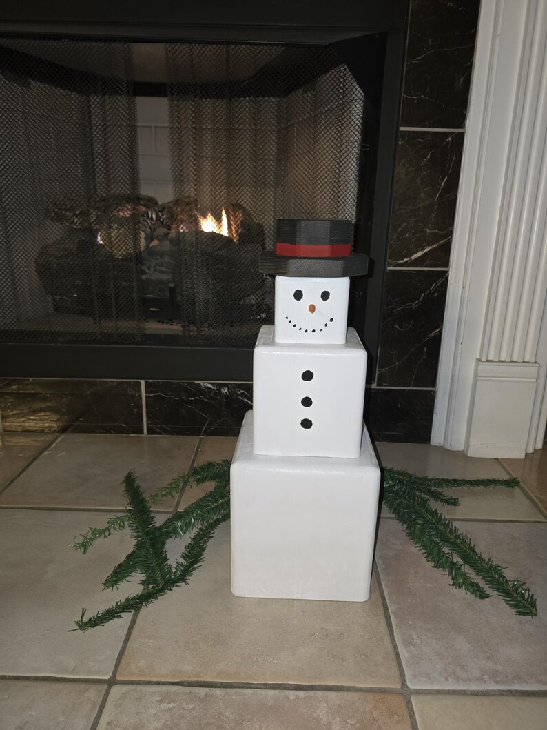 Cedar Wooden Decorative Nesting Snowman - Etsy