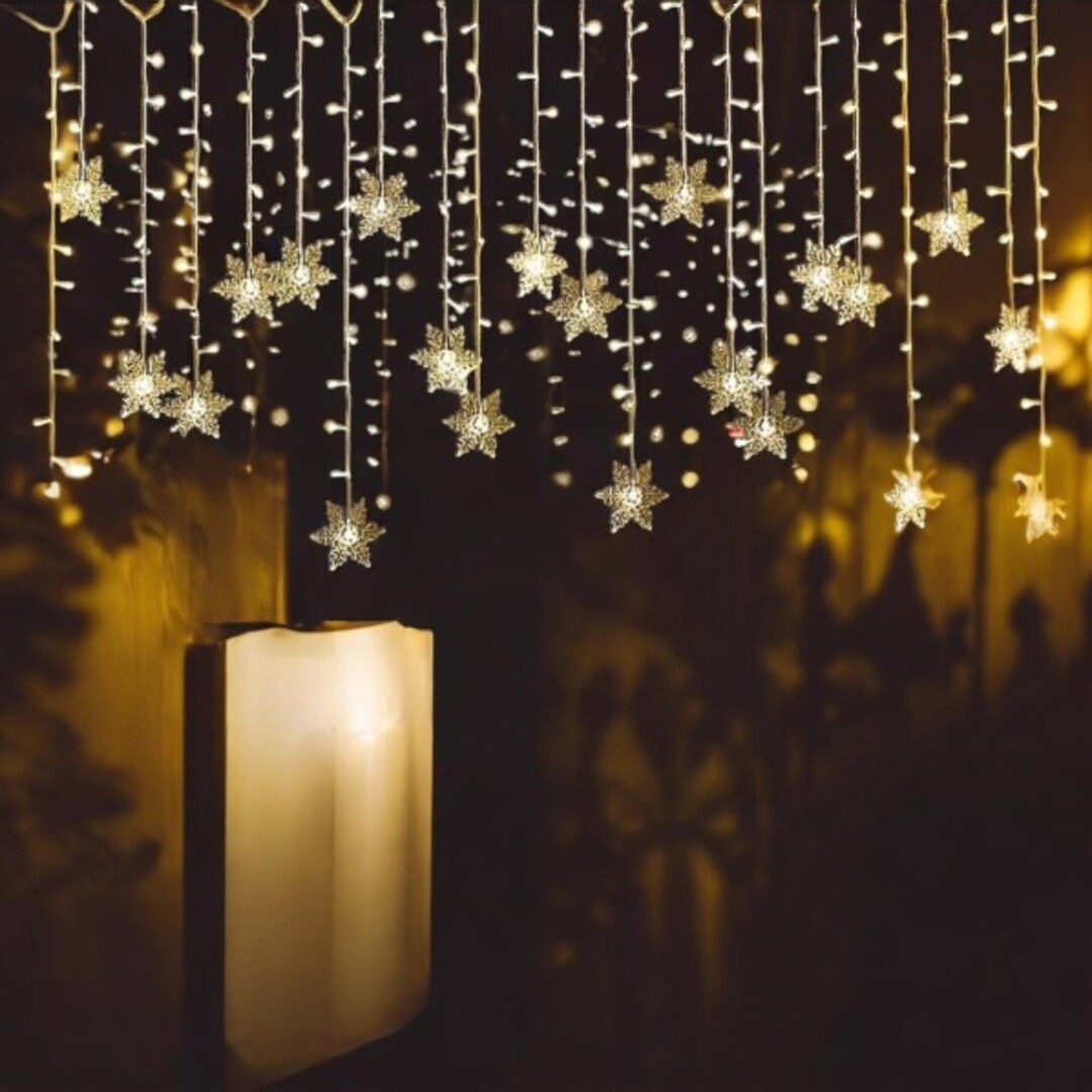 LED Snowflake Curtain Lights 3.5M | 96 LED Plug-in String Lights With 8 ...