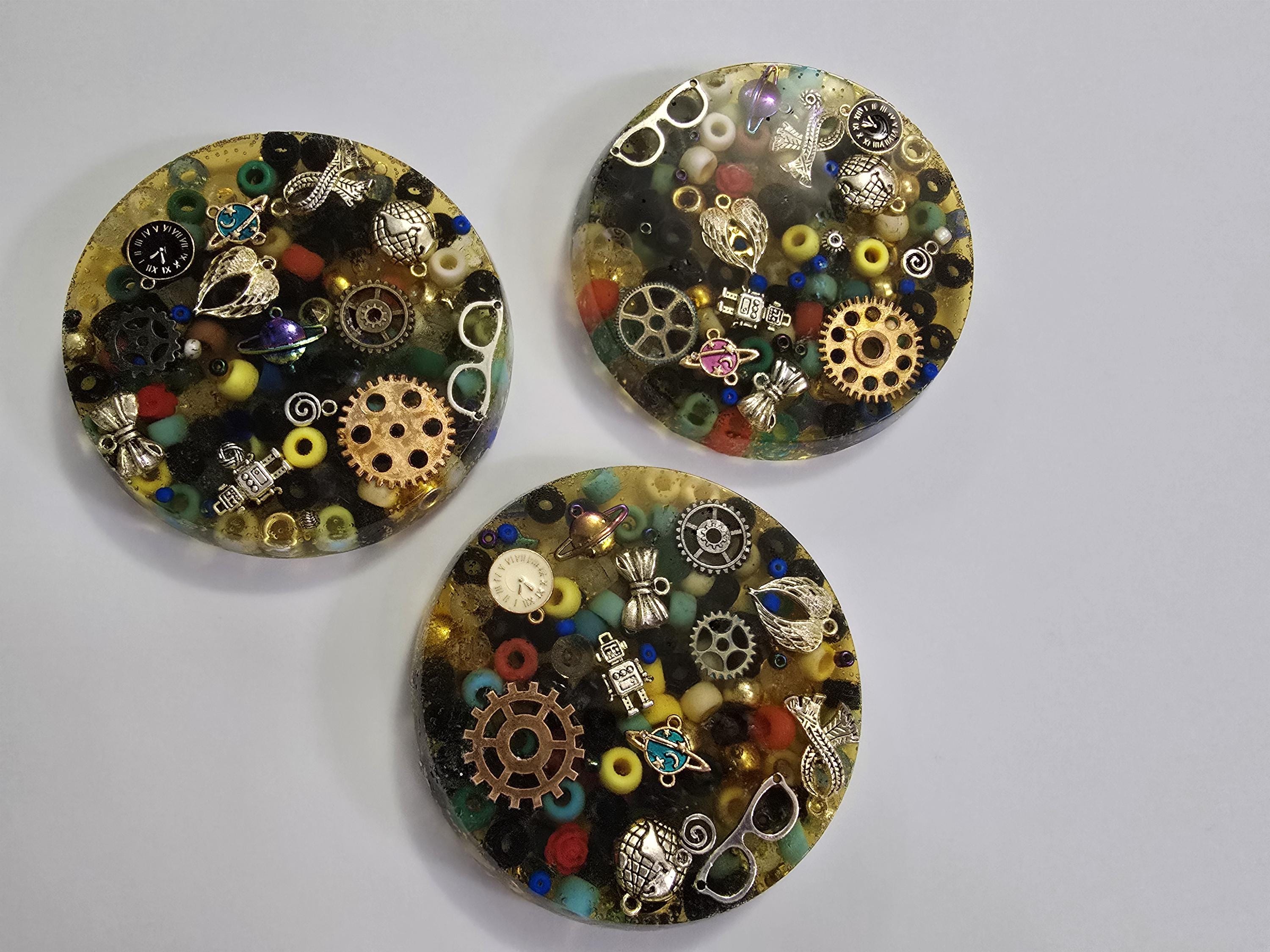 REUSABLE Dr. Who Charms Picky Pads - Etsy