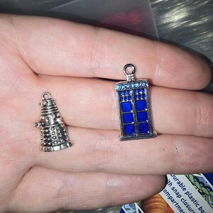 REUSABLE Dr. Who Charms Picky Pads - Etsy