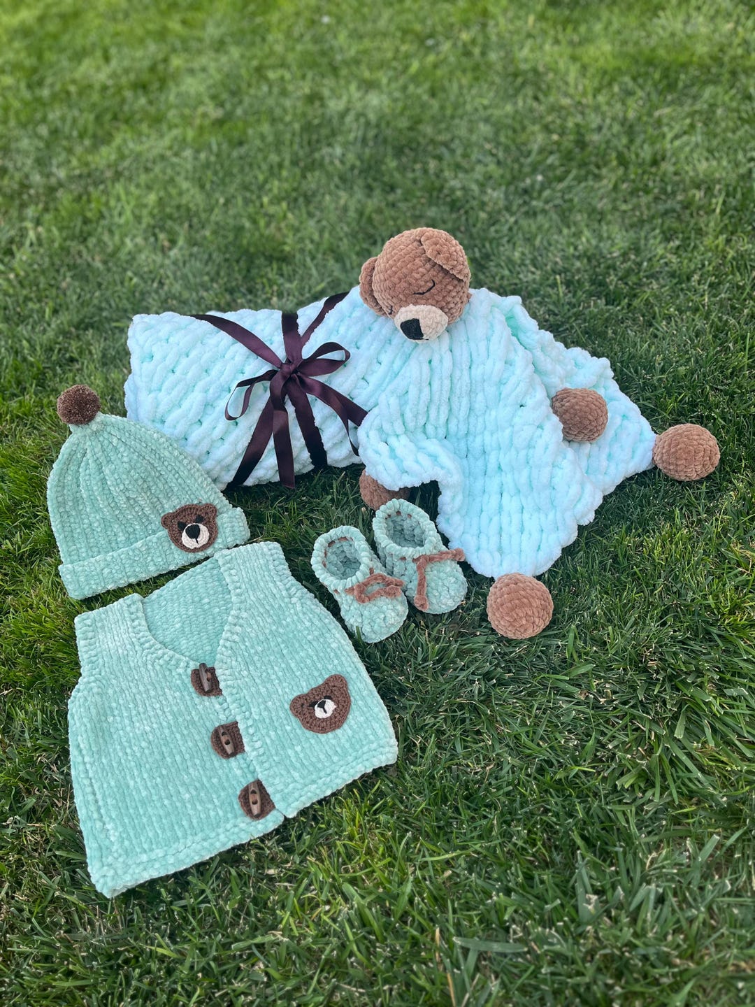 Handmade Chenille Baby Gift Set Mint Blanket, Bear Lovey Outfit - Etsy