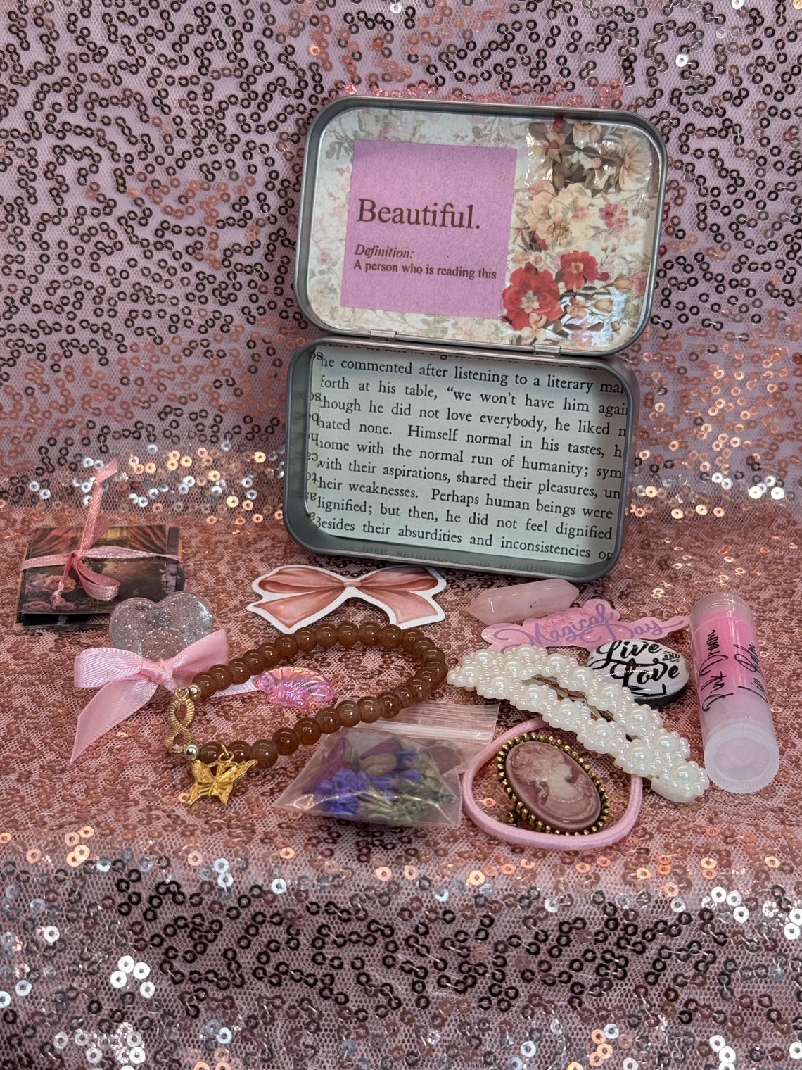Pretty Parcel Decorated Mint Tin Jewelry Box Silver Hinged Storage Box ...