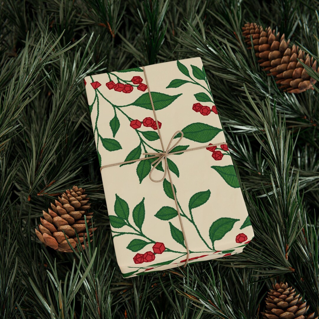 Dnd Dice Wrapping Paper Christmas Holly Berry Gift Wrap for RPG Games ...