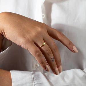 14k Gold Personalized Letter Ring, Gold Initial Ring, Dainty Letter ...