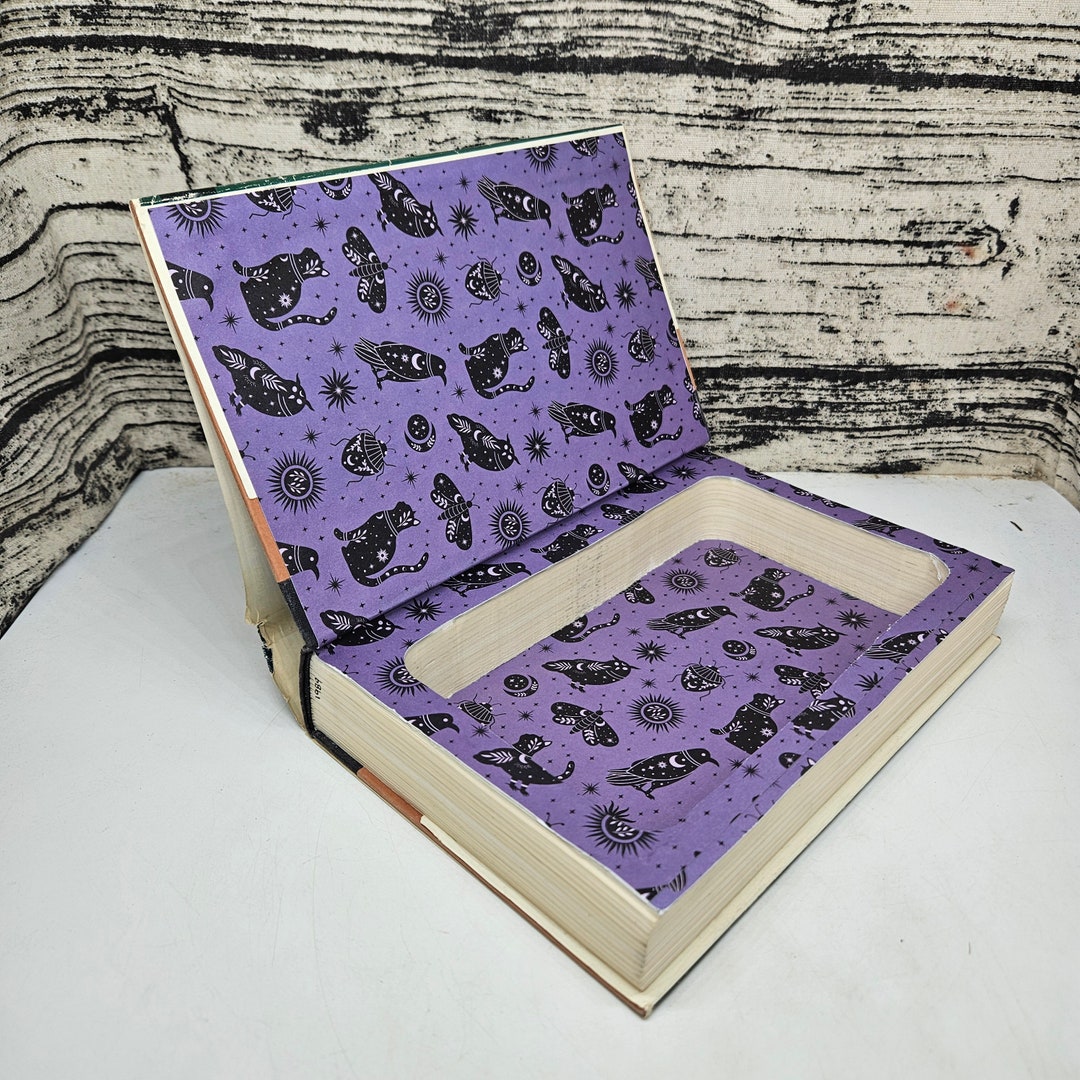 Hollow Book Safe Cats Eye Margaret Atwood Goth Bookworm Gift Gothic ...