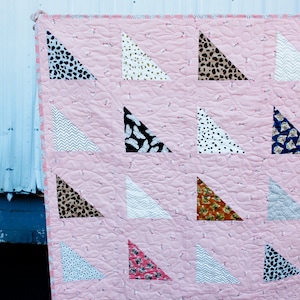 The Triangle Showcase Quilt PDF Pattern - Etsy