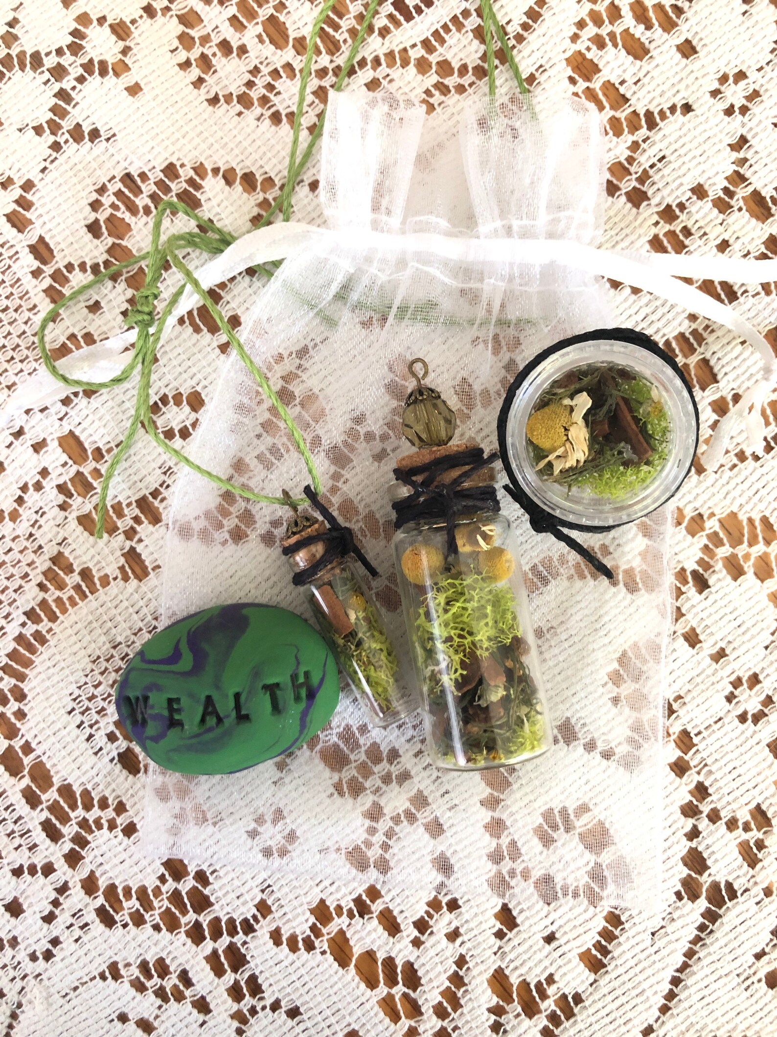 Wealth and Prosperity Herbal Gift Bundle Including Pendant - Etsy