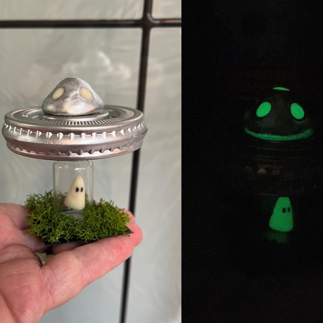 Alien Abduction Spirit Ghost Jar Glows in the Dark - Etsy
