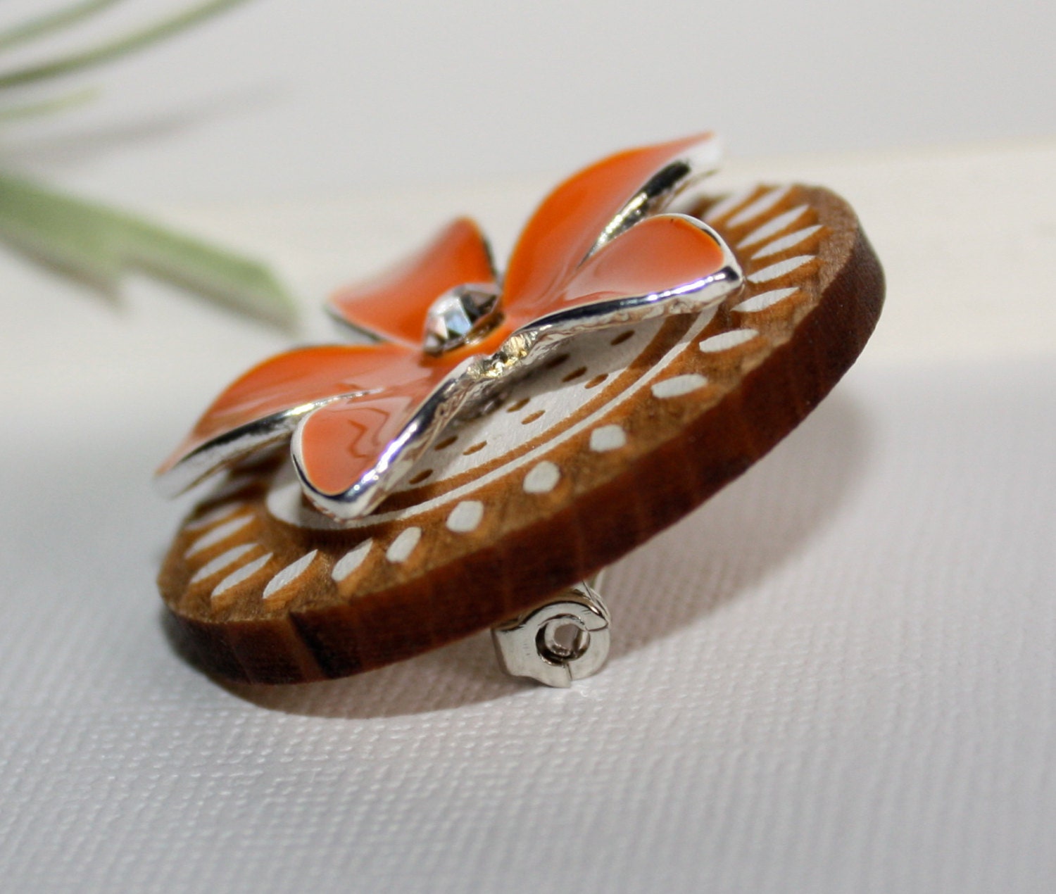 Pin-Brooch-Broach-Natural Wood Pin-Organic-Sunflower Enameled Pin ...