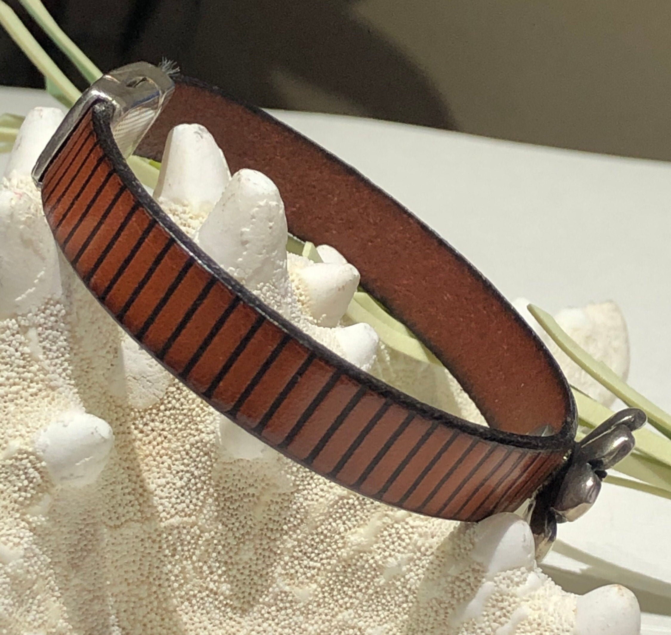 Bracelet-detailed Antique Silver Flower Rivet-10mm Black Lined - Etsy