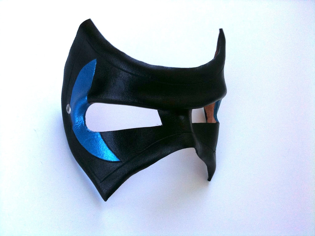 Two-toned Villain Leather Mask - Etsy