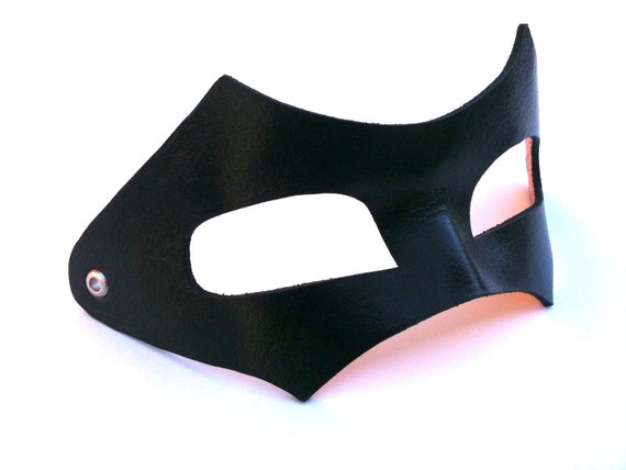 Bandit Leather Mask - Etsy
