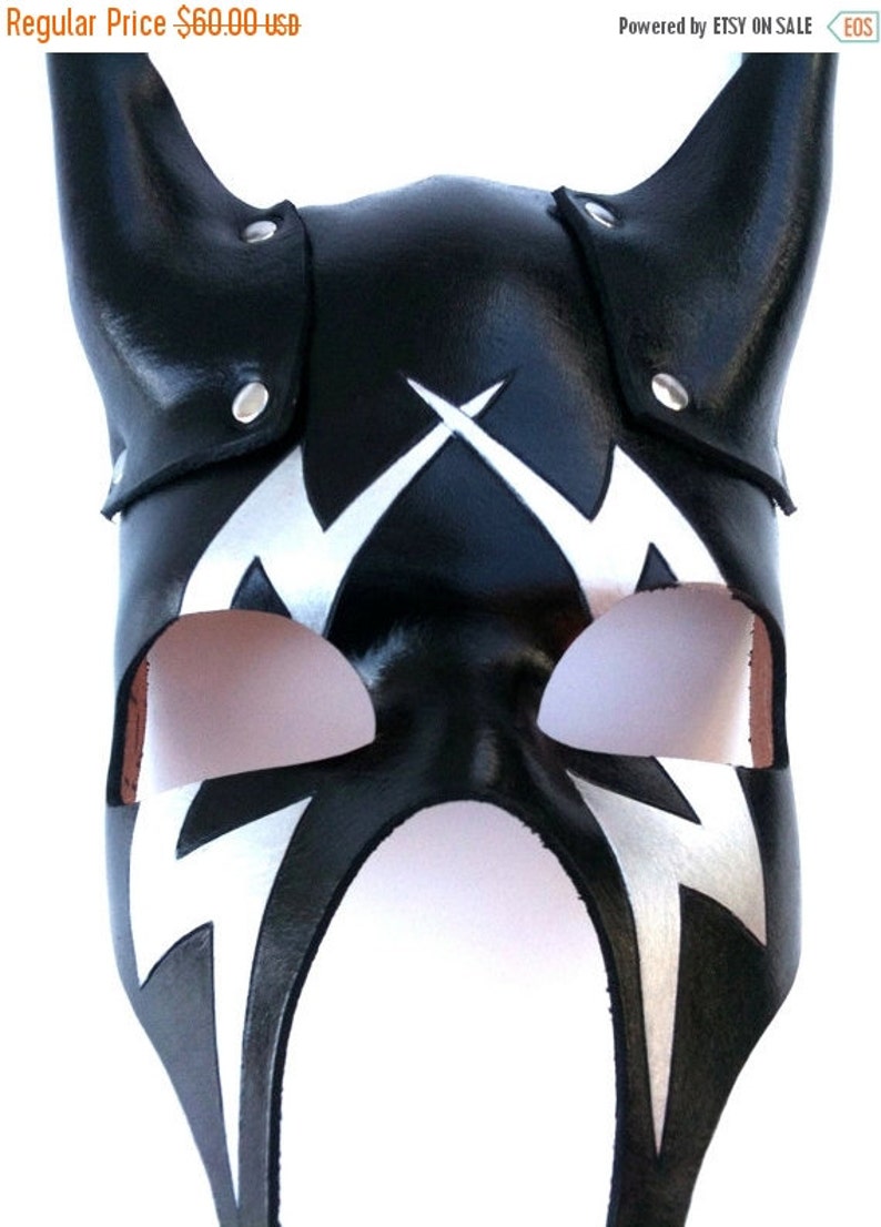 Zeus Version 2 Leather Mask - Etsy