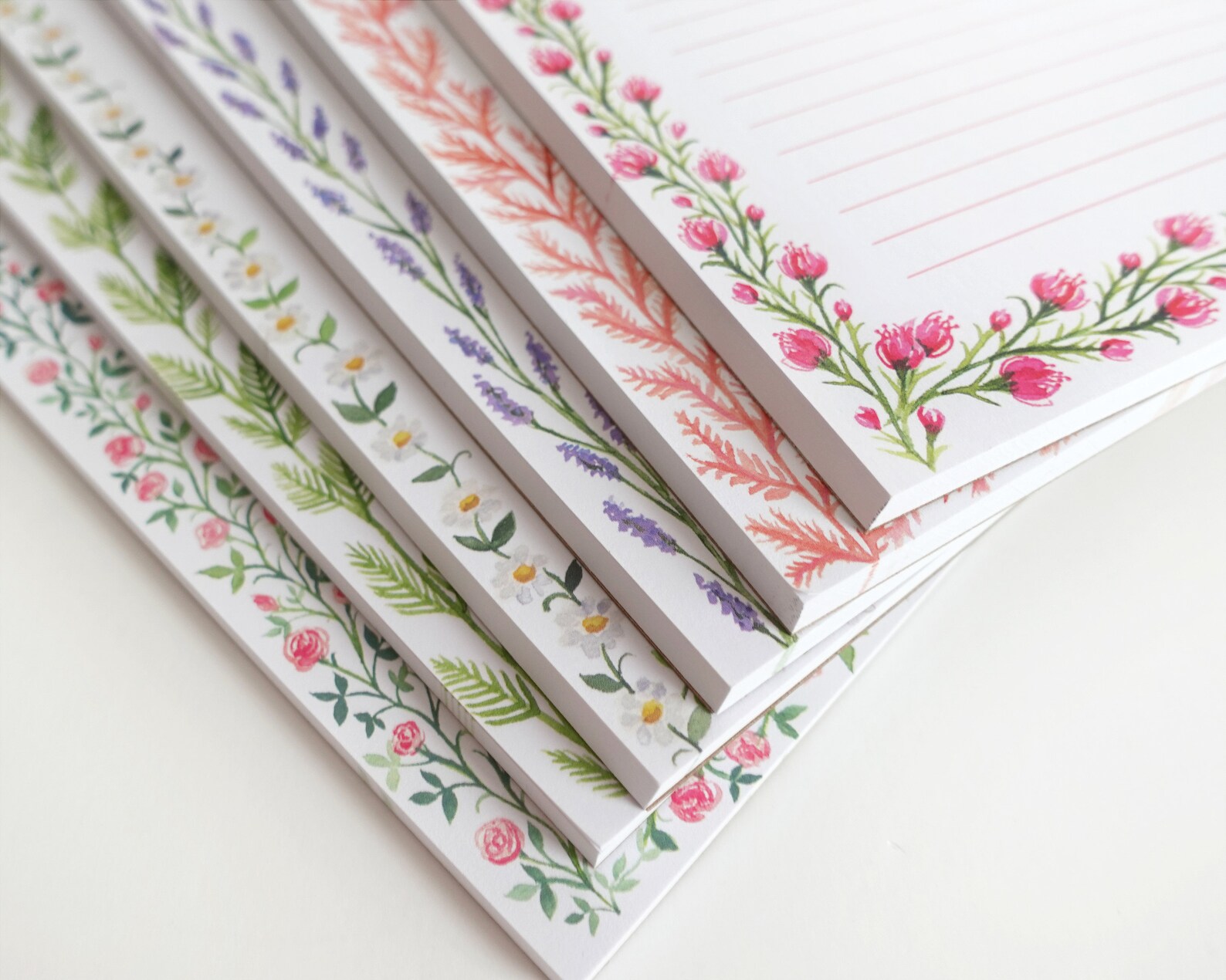 Daisy Chain Personalized Notepad / Floral Memo Pad, Botanical Notepad ...