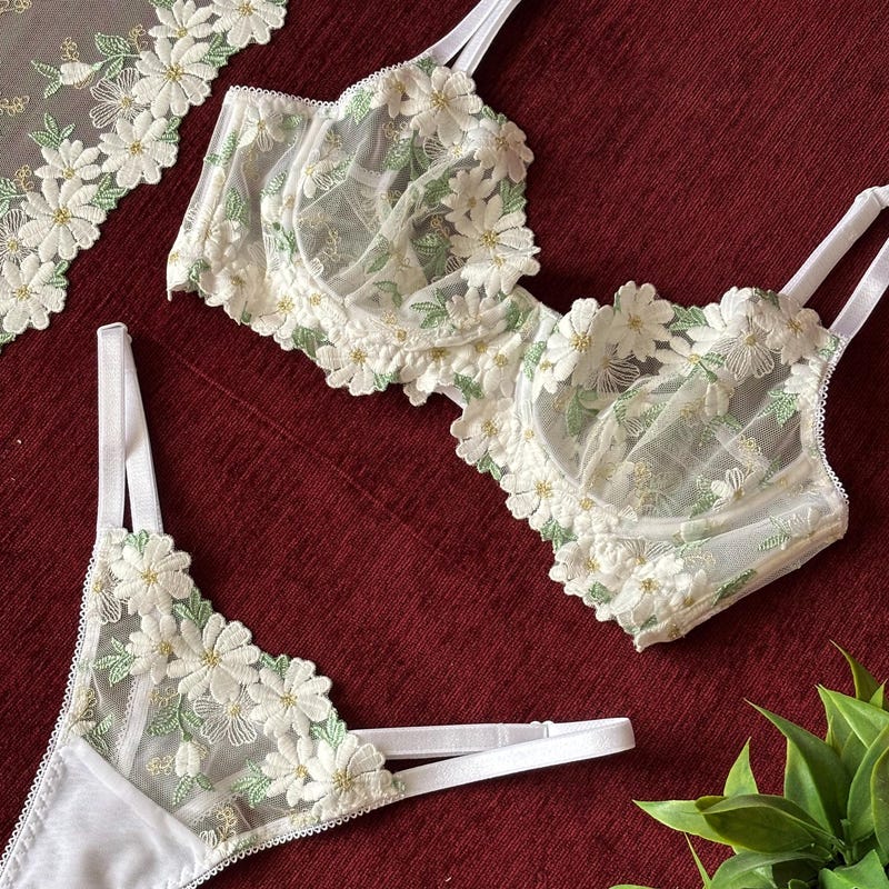 Daisy Lingerie - Etsy