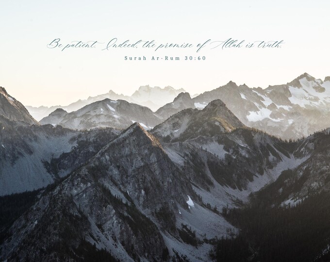 Minimalist Islamic Desktop Wallpaper Quran Surah Al-hadid 57:4 and He ...