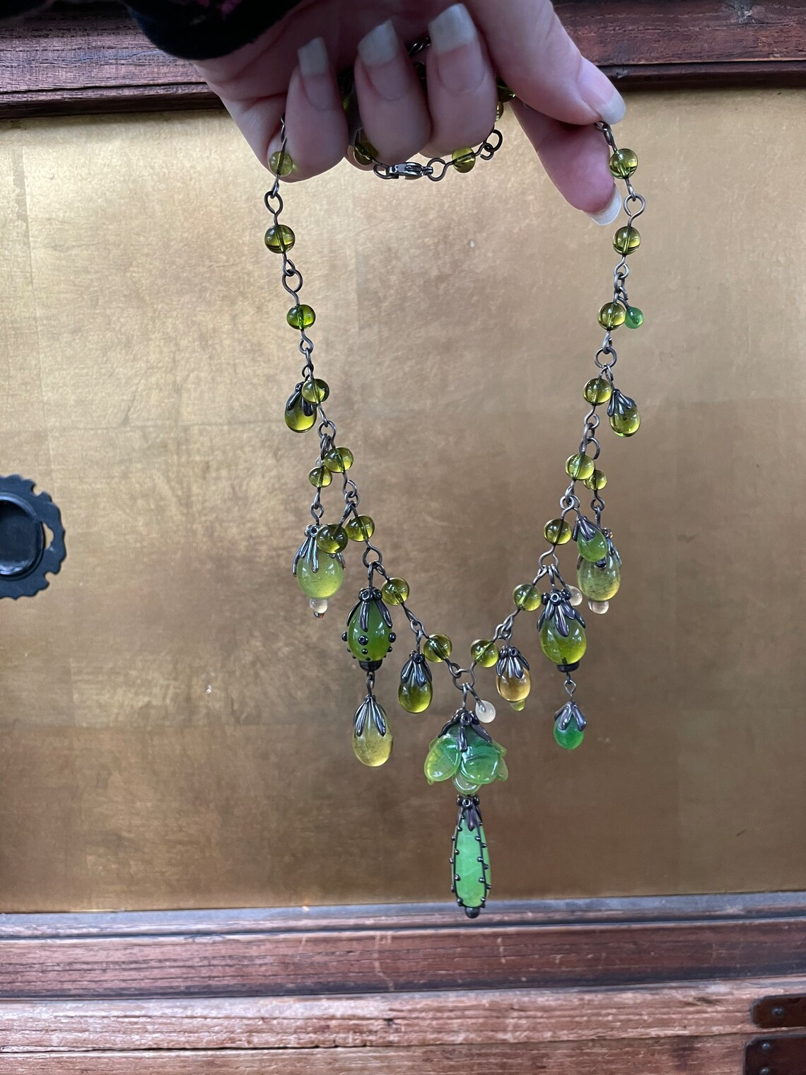 Grand Green Hanging Garden Necklace - Etsy
