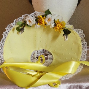 Reproduction Late Victorian Girl's Yellow Hat With Lace and Flowers - Etsy