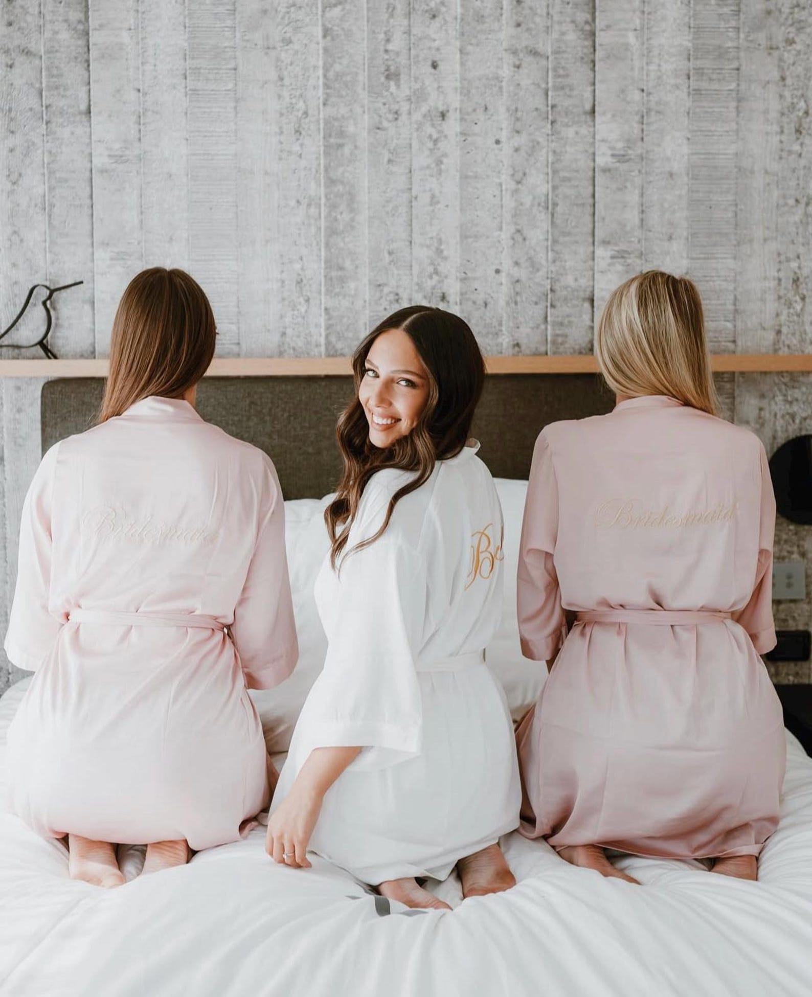 Personalized Satin Robes, Luxury Bridal Loungewear, Bridesmaid Robe ...