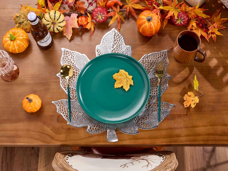 PVC Anti-scalding and Waterproof Table Mat,maple Leaf Hollow Placemat ...